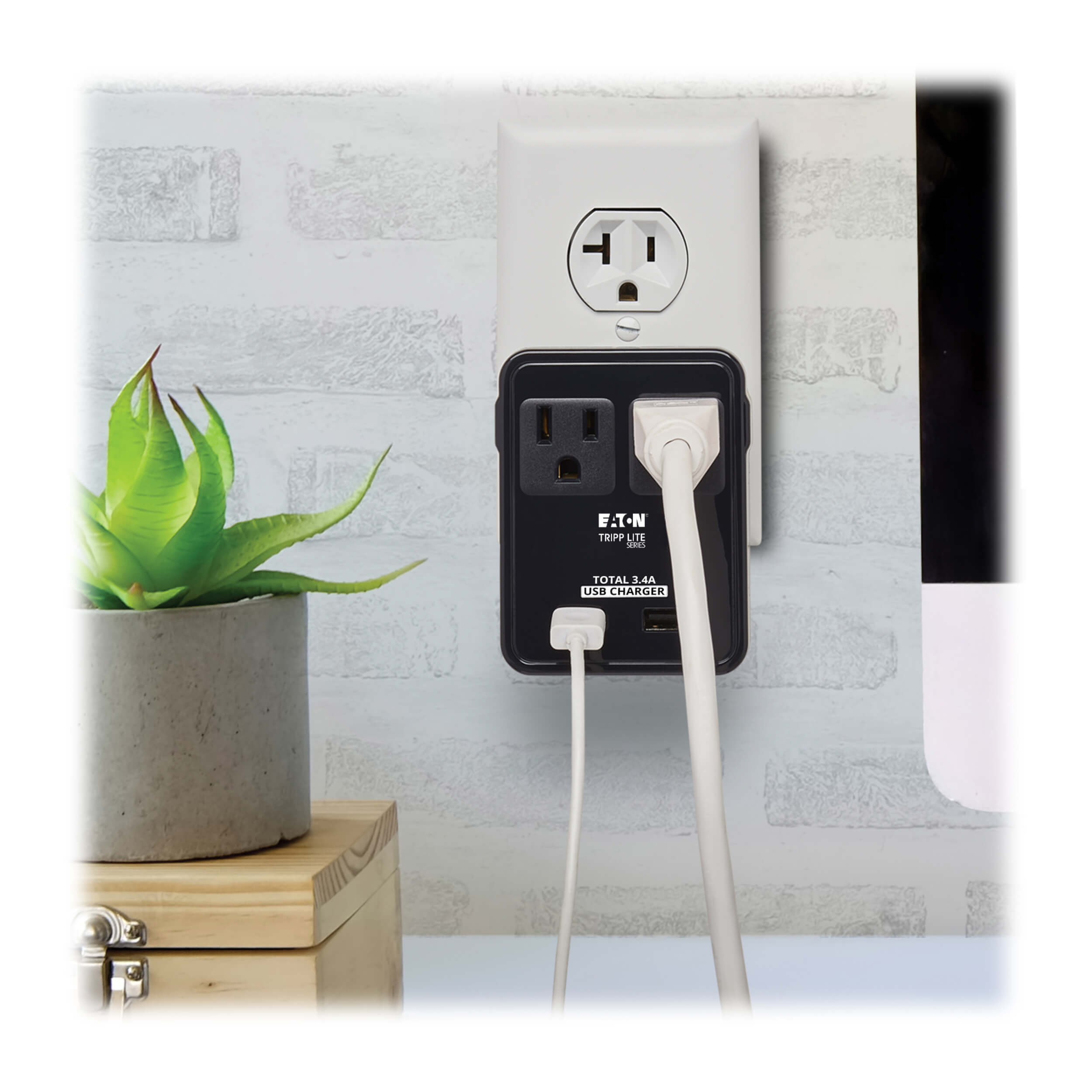 Surge Protector, 2 Outlet, Direct Plug-in, 2 USB, Antimicrobial | Eaton