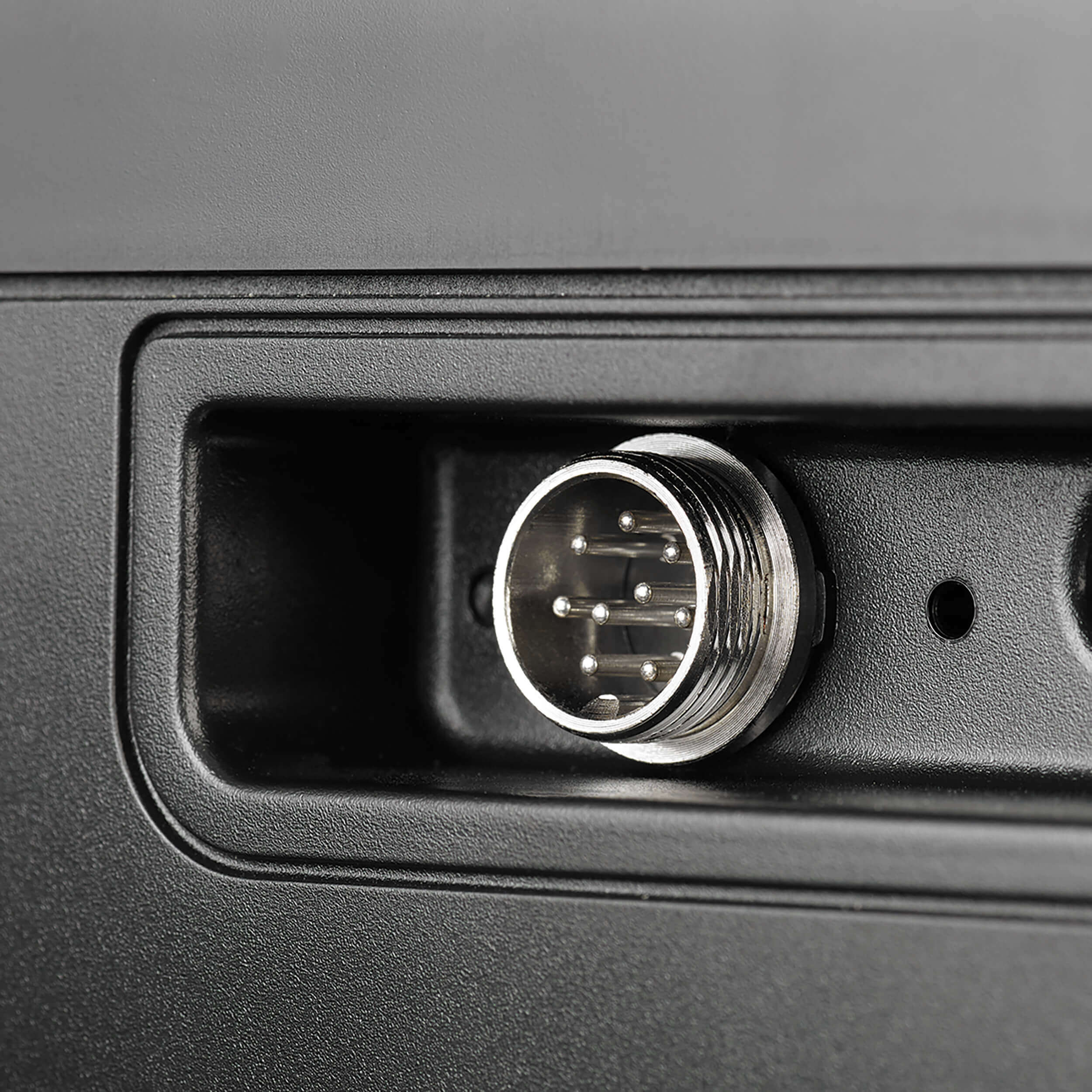 Portable AC Unit for Server Racks, 12,000 BTU, 120V | Eaton