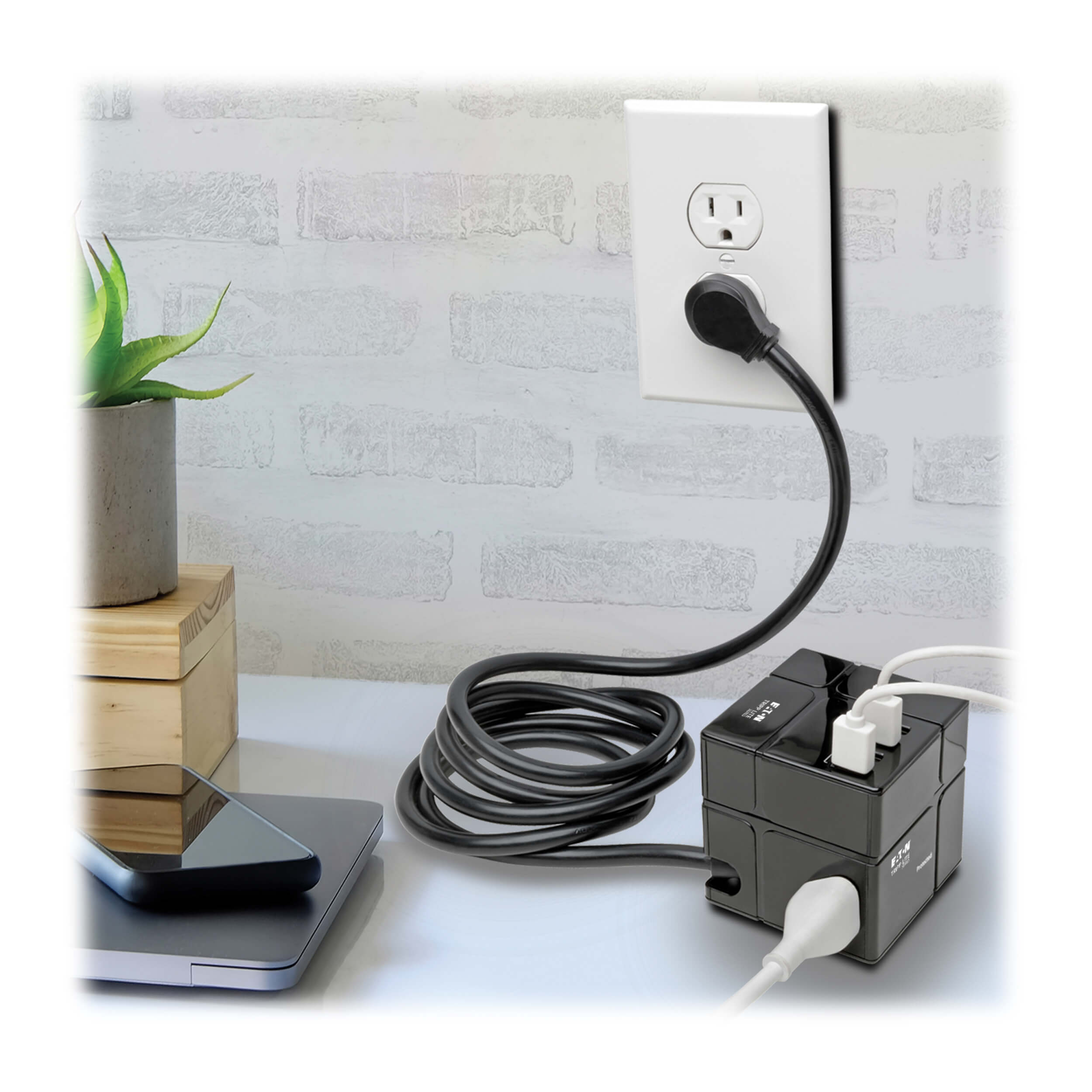 Cube Surge Protector, 3 Outlet, 6 USB ports, 6-ft Cord | Eaton