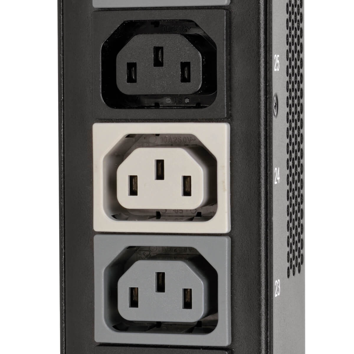 8.6/12.6kW 3-Phase Vertical PDU Strip, 208V C13, C19 Outlets, 0U ...