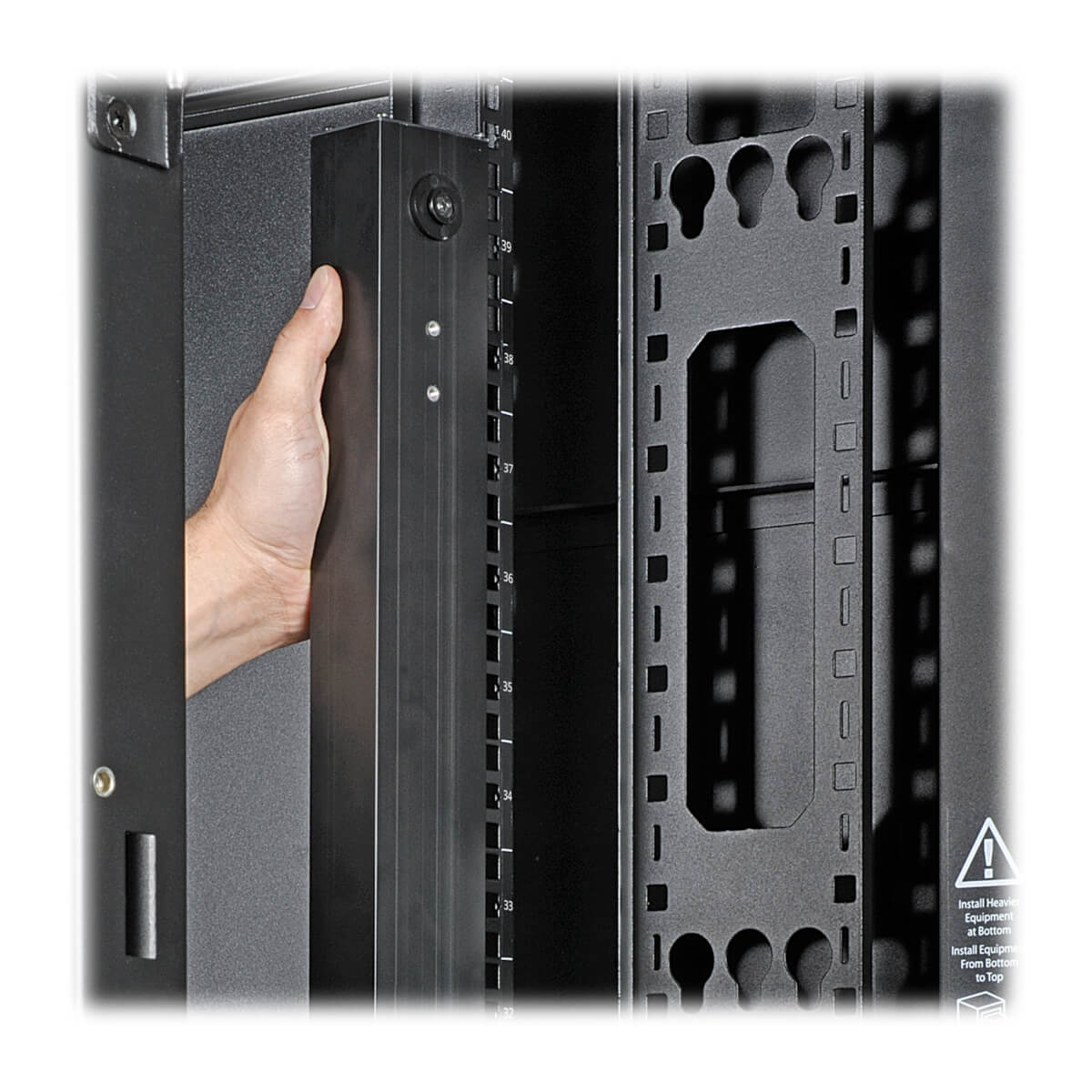 Single-Phase Switched PDU 120V, 24 5-15/20R Outlets, 10-ft Cord, TAA ...