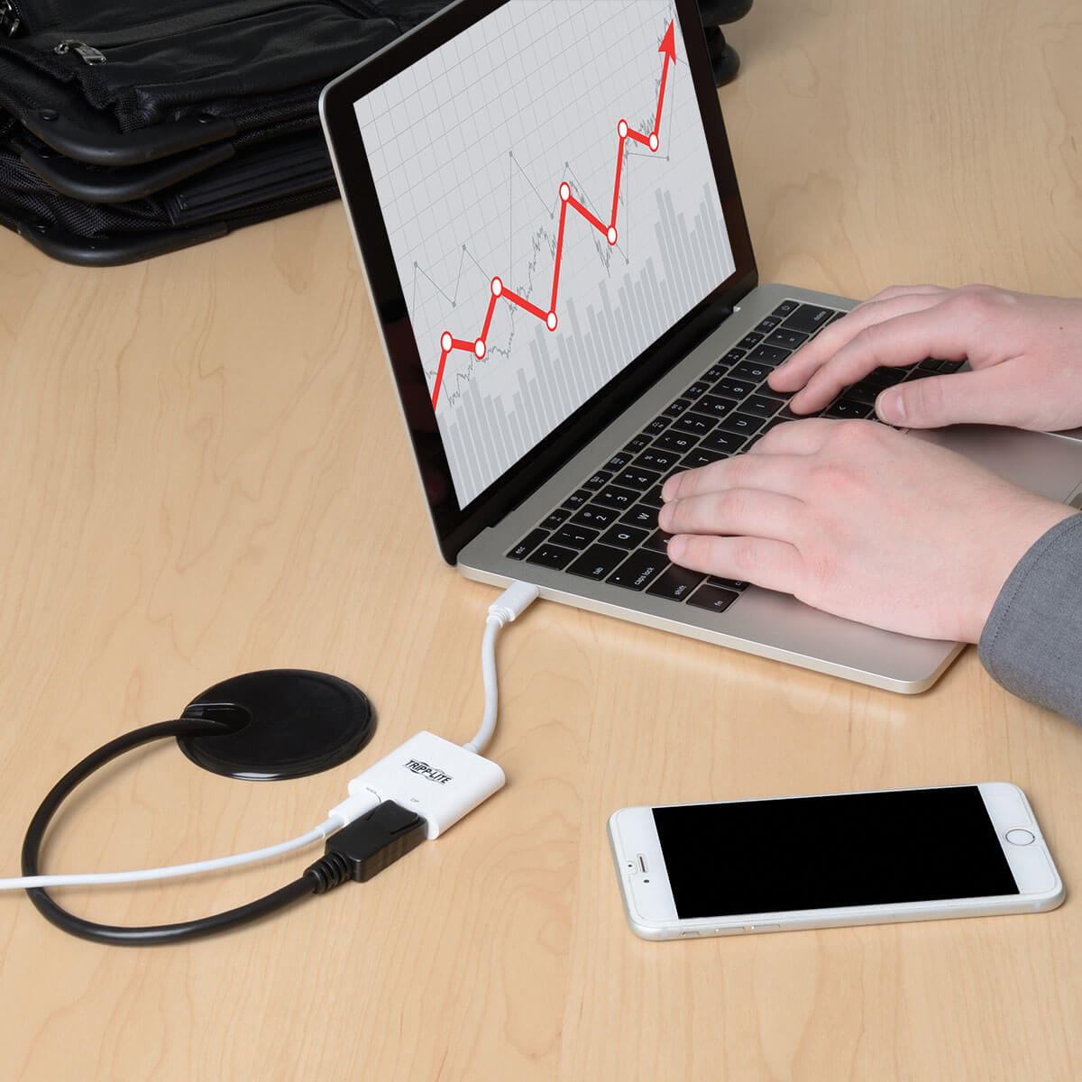 USB-C to DisplayPort DP 4K 60Hz Adapter, PD Charging | Eaton